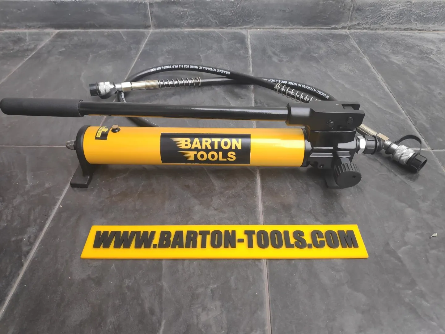 Hand Operated Hydraulic Pump Aluminum Body / Pompa Tangan Hidrolik Manual Single Acting 700cc ...