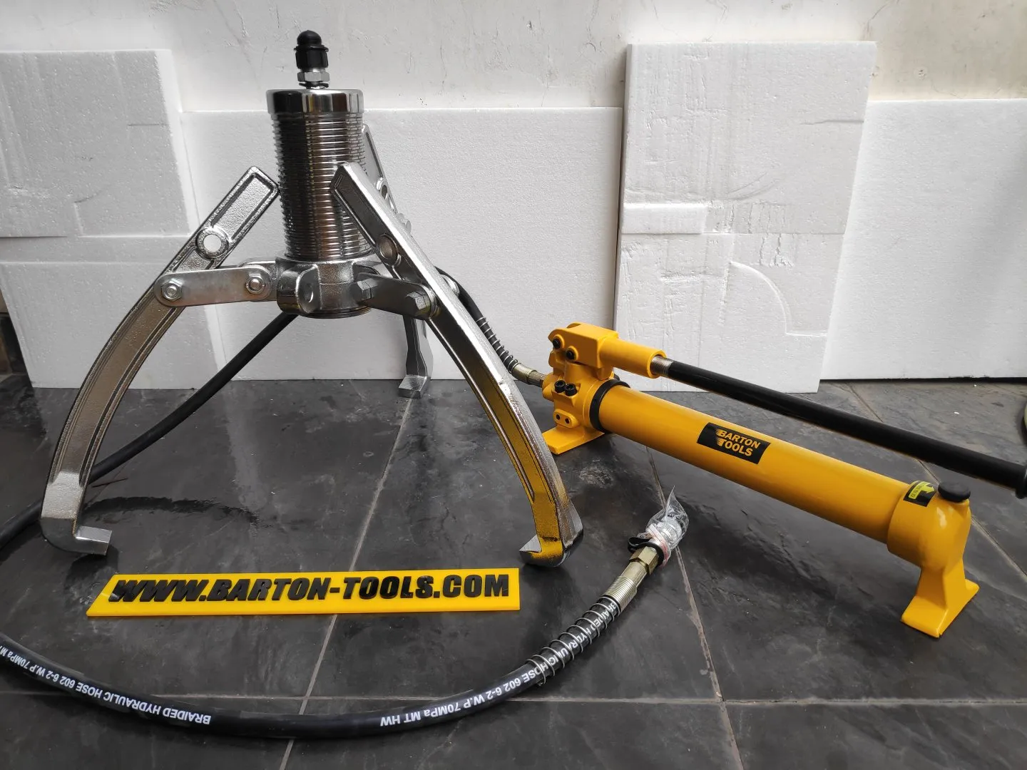 Split Type Hydraulic Gear Puller / Treaker Bearing Hidrolik Pump Set 30 Ton - HHL-30F - BARTON ...