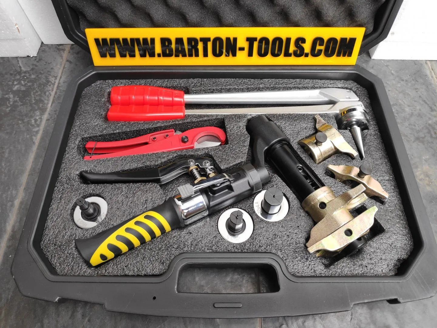 Hydraulic Axial Tube Pipe Pressing, Expander, Swagging Tool Kit 32mm ...