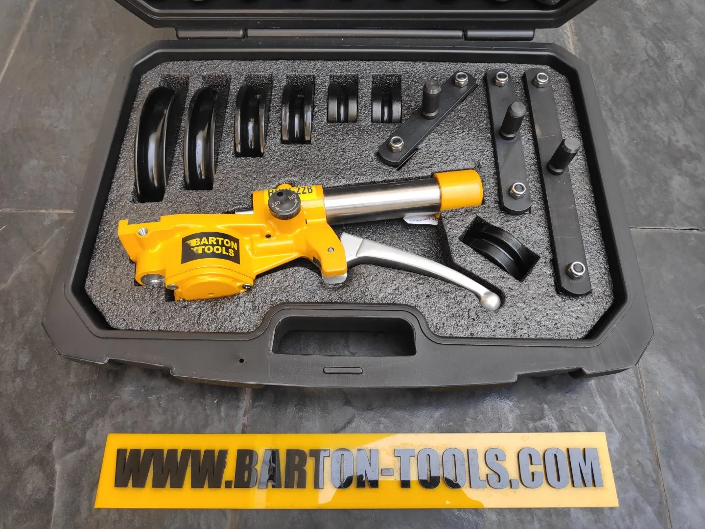 Heavy Duty Manual Tube Bender / Alat Penekuk Pipa 22mm - HHW-22B ...