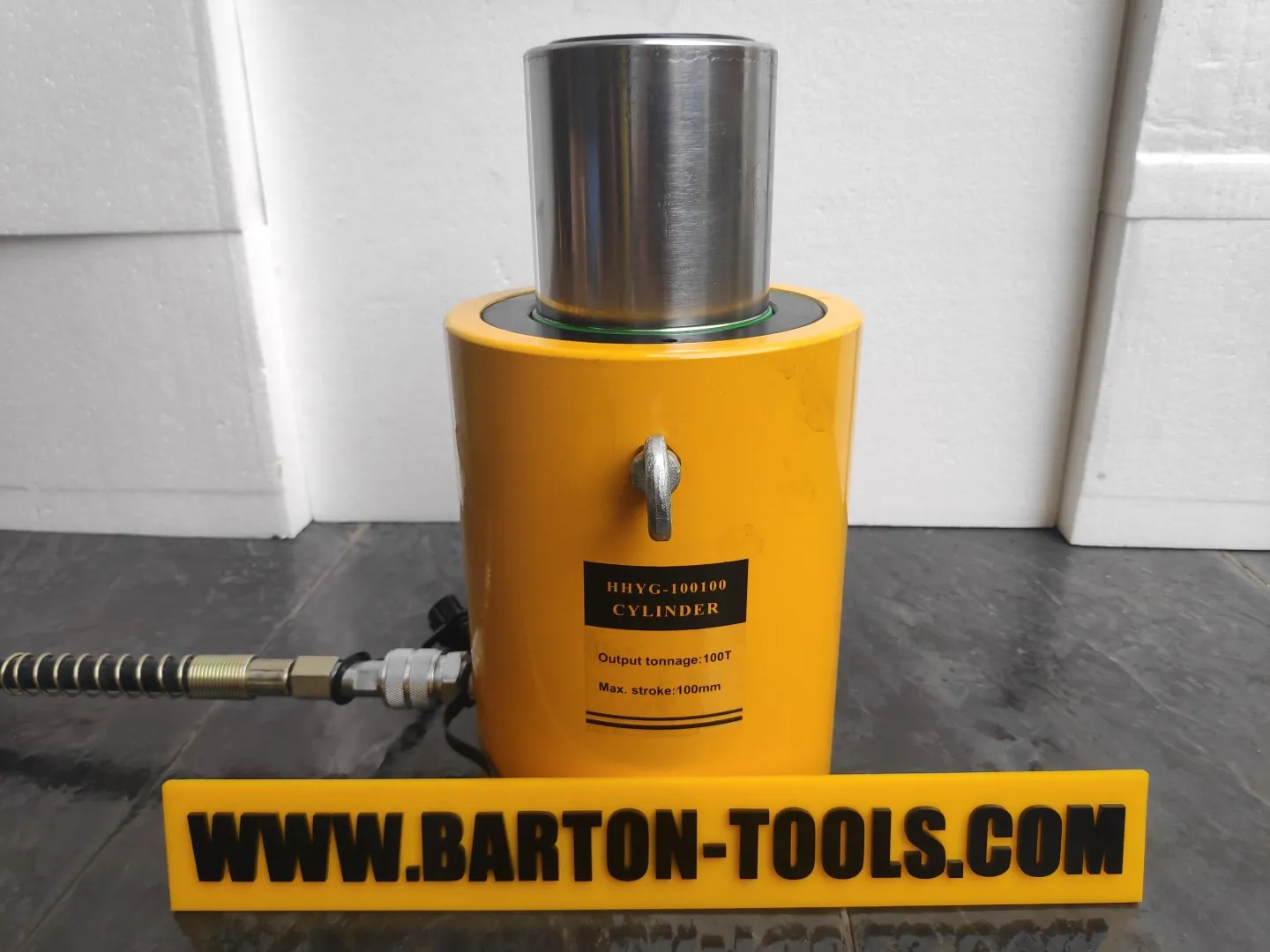 Single Acting Hydraulic Cylinder / Silinder Hidrolik 100 Ton 100mm Stroke - HHYG-100100 - BARTON ...