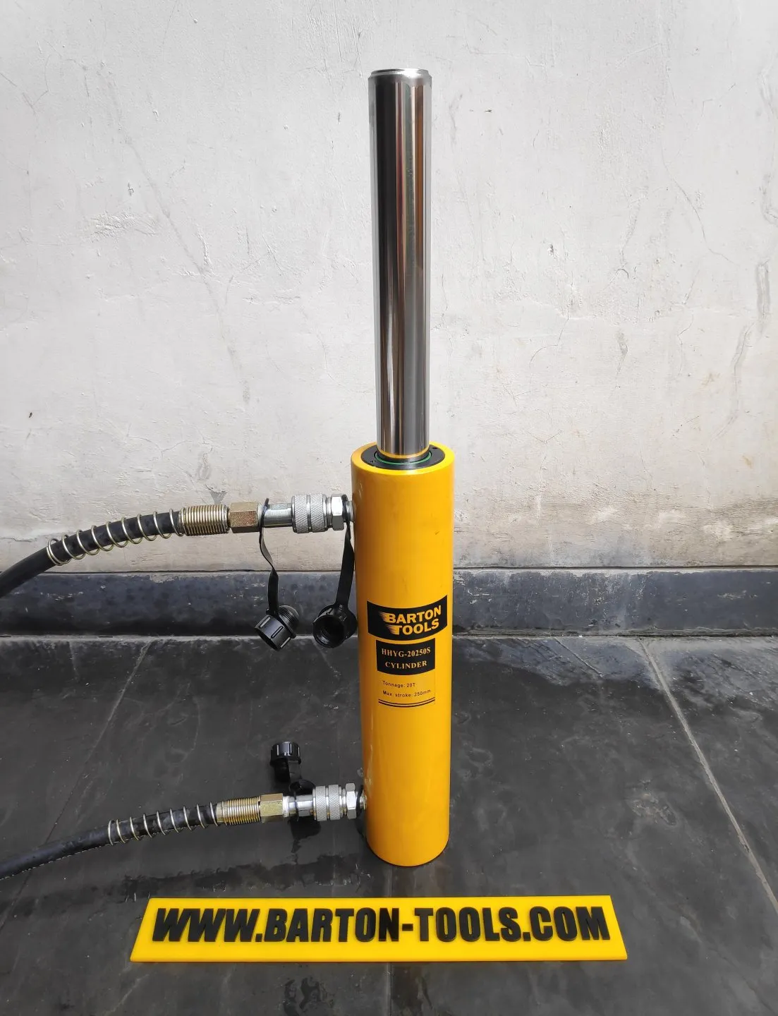 Double Acting Hydraulic Cylinder / Silinder Hidrolik 20 Ton 250mm ...