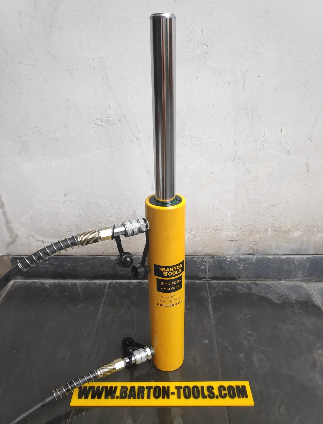 Double Acting Hydraulic Cylinder / Silinder Hidrolik 20 Ton 300mm ...