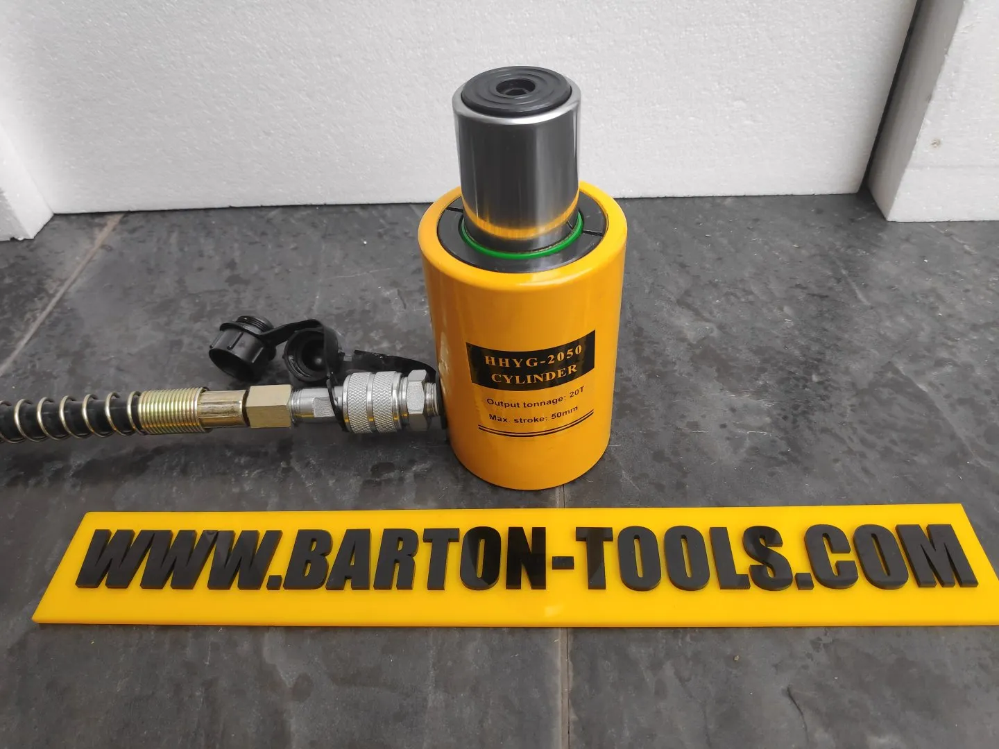 Single Acting Hydraulic Cylinder / Silinder Hidrolik 20 Ton 50mm Stroke - HHYG-2050 - BARTON ...