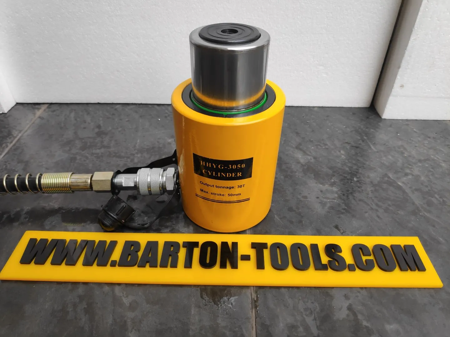 Single Acting Hydraulic Cylinder / Silinder Hidrolik 30 Ton 50mm Stroke - HHYG-3050 - BARTON ...
