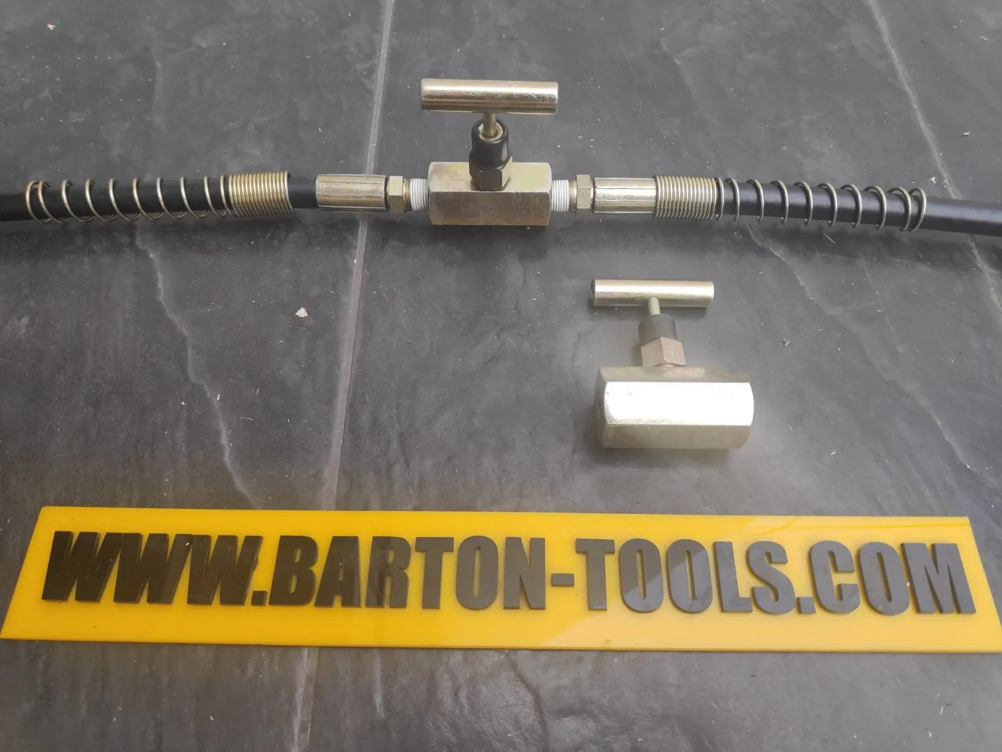 Needle Valve Hydraulic 3/8" 700 bar 70 MPa 10000 psi / Shut Off Valve ...